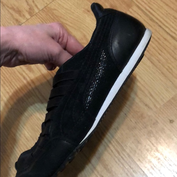 Puma | Shoes | Gently Loved Puma No Lace Sneakers | Poshmark